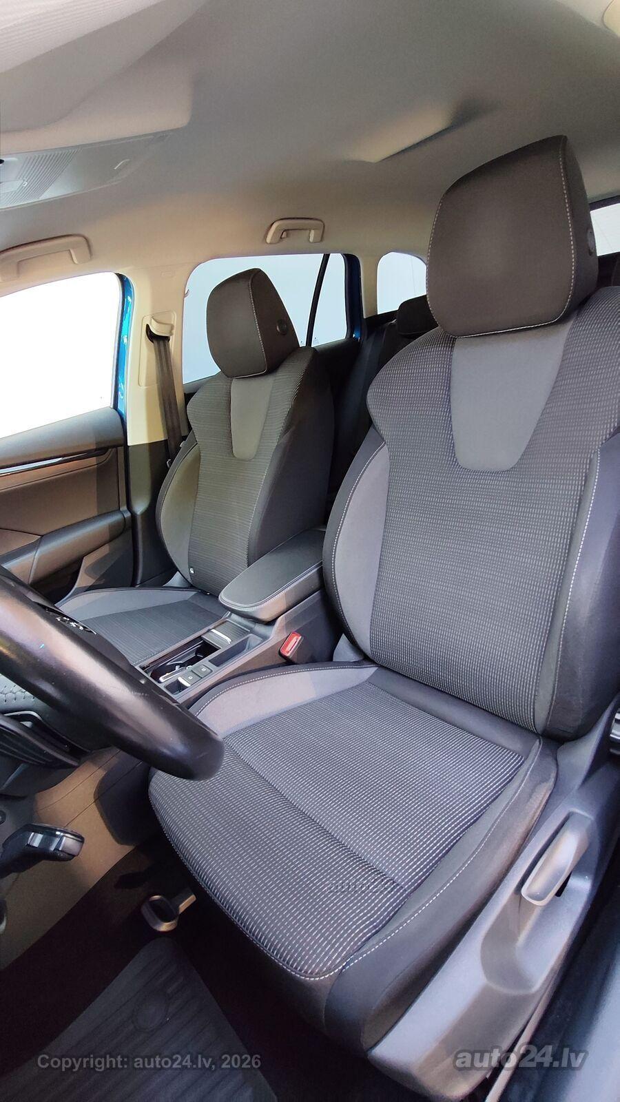 Blue Skoda Octavia 2021 in Tallinn, with an engine capacity of 1.97 L and mileage of 130 thousand km for 17995 €, photo 12 on AUTOMOTO.COM.LV