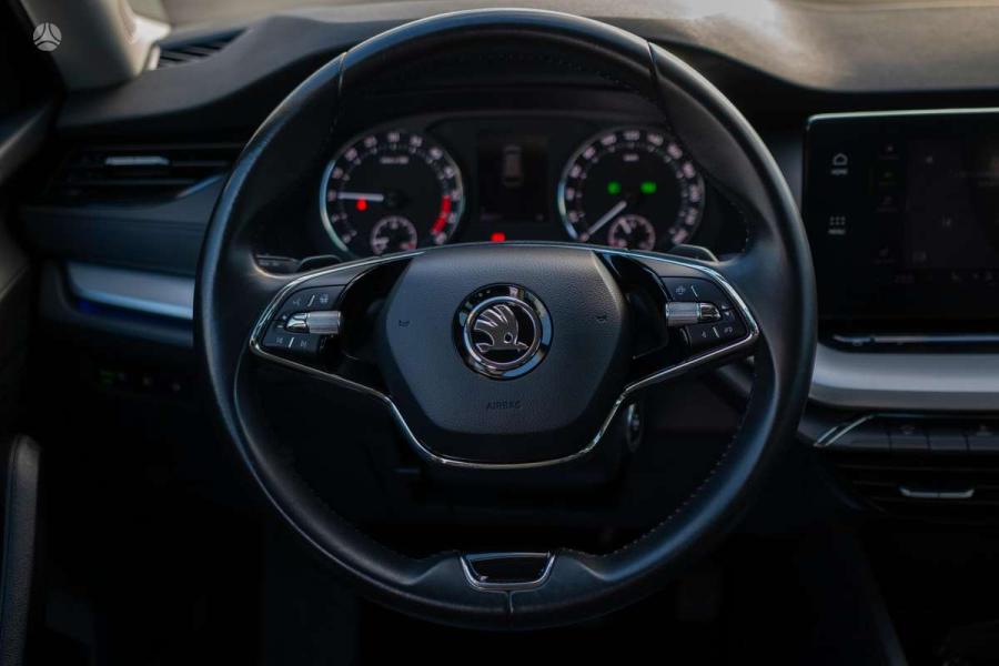Blue Skoda Octavia 2021 in Kaunas, with an engine capacity of 2.00 L and mileage of 200 thousand km for 13050 €, photo 18 on AUTOMOTO.COM.LV