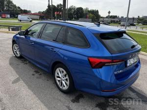 Blue Skoda Octavia 2021 in Riga, with an engine capacity of 2.00 L and mileage of 197 thousand km for 15990 €, photo 5 on AUTOMOTO.COM.LV