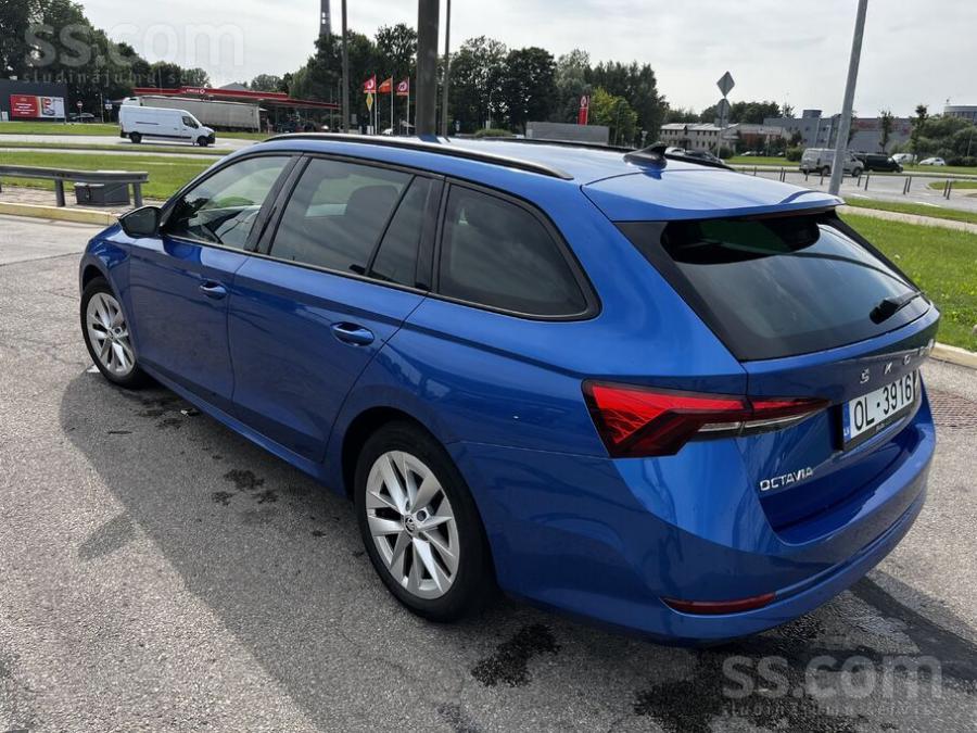 Blue Skoda Octavia 2021 in Riga, with an engine capacity of 2.00 L and mileage of 197 thousand km for 15990 €, photo 5 on AUTOMOTO.COM.LV