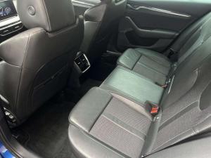 Blue Skoda Octavia 2021 in Vilnius, with an engine capacity of 1.97 L and mileage of 178 thousand km for 16904 €, photo 11 on AUTOMOTO.COM.LV