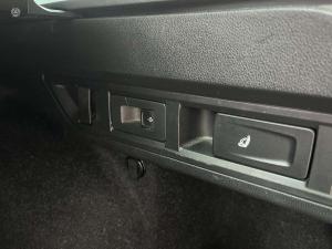 Blue Skoda Octavia 2021 in Vilnius, with an engine capacity of 1.97 L and mileage of 178 thousand km for 16904 €, photo 30 on AUTOMOTO.COM.LV