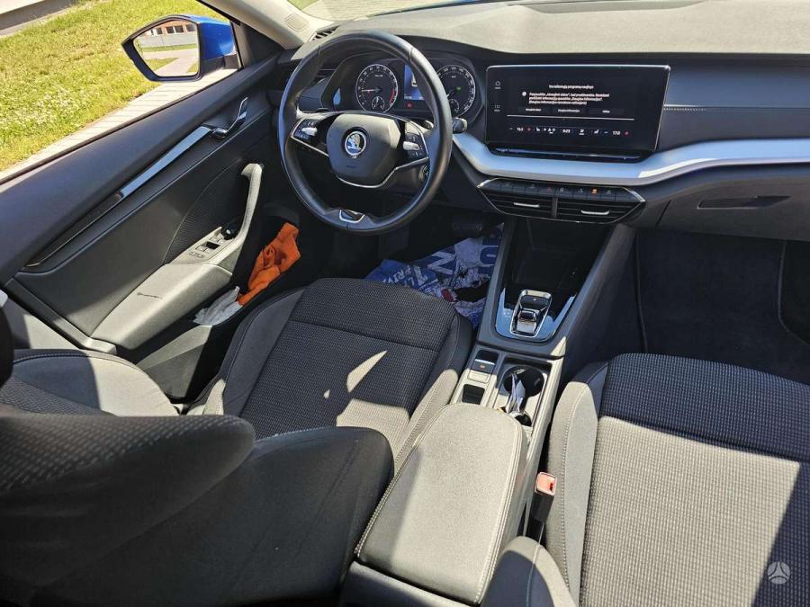 Blue Skoda Octavia 2021 in Kaunas, with an engine capacity of 2.00 L and mileage of 201 thousand km for 13150 €, photo 23 on AUTOMOTO.COM.LV