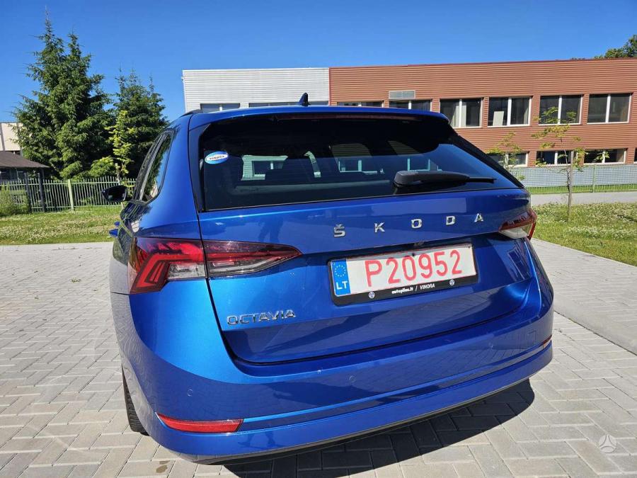 Blue Skoda Octavia 2021 in Kaunas, with an engine capacity of 2.00 L and mileage of 201 thousand km for 13150 €, photo 40 on AUTOMOTO.COM.LV