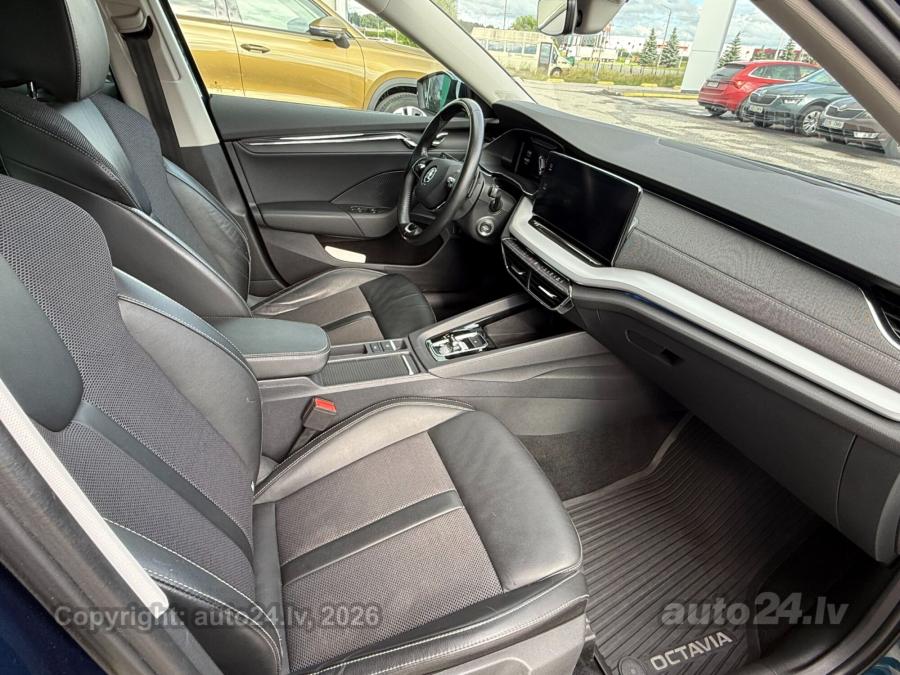 Zils Skoda Octavia 2021 Tartu, ar dzinēja tilpumu 1.50 L un nobraukumu 80 tūkst. km par 19900 €, foto 5 vietnē AUTOMOTO.COM.LV