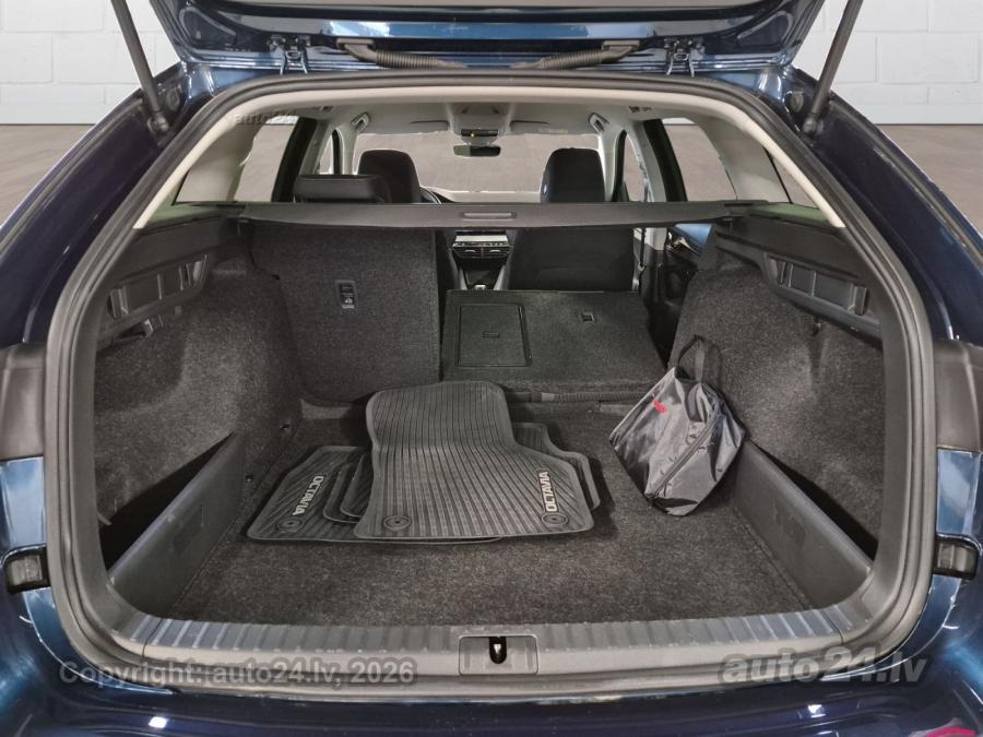 Zils Skoda Octavia 2021 Tallina, ar dzinēja tilpumu 2.00 L un nobraukumu 134 tūkst. km par 16990 €, foto 11 vietnē AUTOMOTO.COM.LV