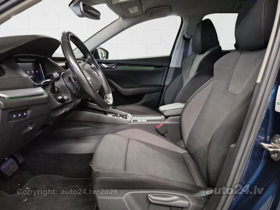 Zils Skoda Octavia 2021 Tallina, ar dzinēja tilpumu 2.00 L un nobraukumu 134 tūkst. km par 16990 €, foto 12 vietnē AUTOMOTO.COM.LV