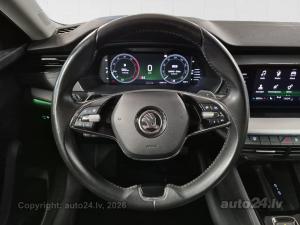 Zils Skoda Octavia 2021 Tallina, ar dzinēja tilpumu 2.00 L un nobraukumu 134 tūkst. km par 16990 €, foto 13 vietnē AUTOMOTO.COM.LV