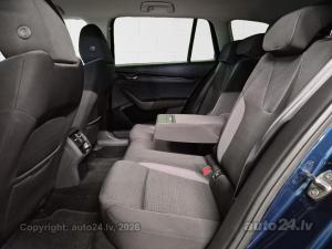Zils Skoda Octavia 2021 Tallina, ar dzinēja tilpumu 2.00 L un nobraukumu 134 tūkst. km par 16990 €, foto 19 vietnē AUTOMOTO.COM.LV