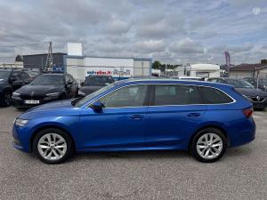 Blue Skoda Octavia 2021 in Kaunas, with an engine capacity of 1.97 L and mileage of 200 thousand km for 15400 €, photo 4 on AUTOMOTO.COM.LV