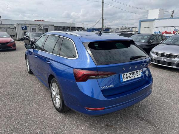 Blue Skoda Octavia 2021 in Kaunas, with an engine capacity of 1.97 L and mileage of 200 thousand km for 15400 €, photo 6 on AUTOMOTO.COM.LV
