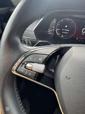 Blue Skoda Octavia 2021 in Kaunas, with an engine capacity of 1.97 L and mileage of 200 thousand km for 15400 €, photo 14 on AUTOMOTO.COM.LV