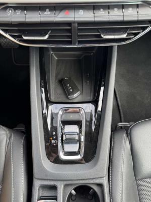 Blue Skoda Octavia 2021 in Kaunas, with an engine capacity of 1.97 L and mileage of 200 thousand km for 15400 €, photo 21 on AUTOMOTO.COM.LV