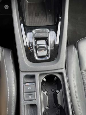 Blue Skoda Octavia 2021 in Kaunas, with an engine capacity of 1.97 L and mileage of 200 thousand km for 15400 €, photo 22 on AUTOMOTO.COM.LV