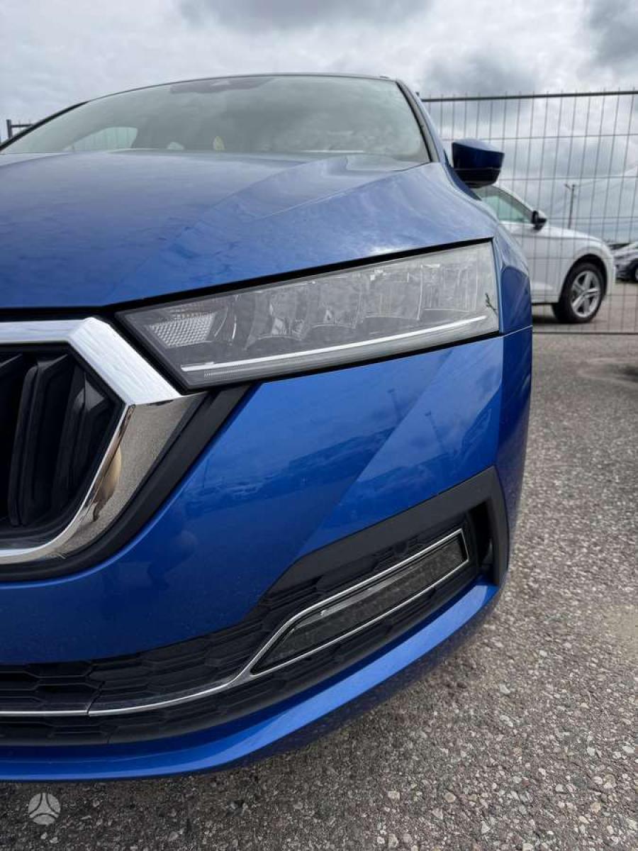 Blue Skoda Octavia 2021 in Kaunas, with an engine capacity of 1.97 L and mileage of 200 thousand km for 15400 €, photo 30 on AUTOMOTO.COM.LV