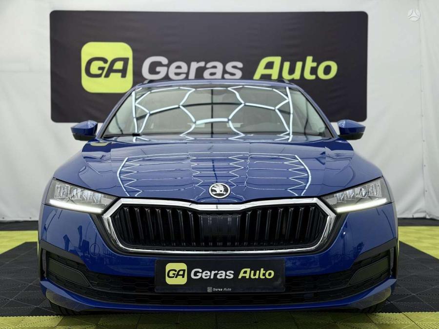 Zils Skoda Octavia 2021 Viļņa, ar dzinēja tilpumu 1.97 L un nobraukumu 232 tūkst. km par 11999 €, foto 3 vietnē AUTOMOTO.COM.LV