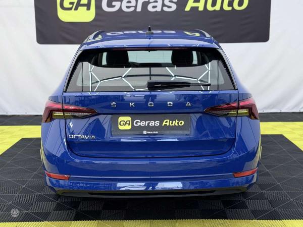 Blue Skoda Octavia 2021 in Vilnius, with an engine capacity of 1.97 L and mileage of 232 thousand km for 11999 €, photo 5 on AUTOMOTO.COM.LV