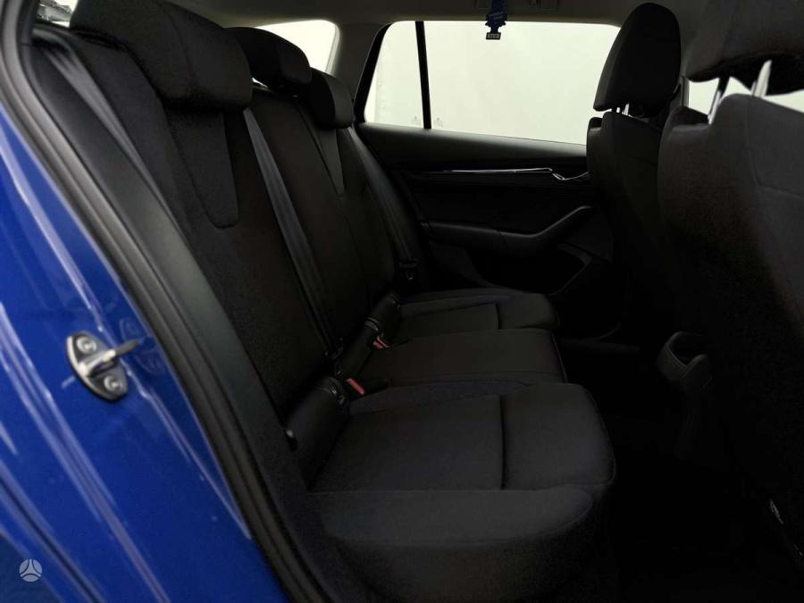 Zils Skoda Octavia 2021 Viļņa, ar dzinēja tilpumu 1.97 L un nobraukumu 232 tūkst. km par 11999 €, foto 14 vietnē AUTOMOTO.COM.LV