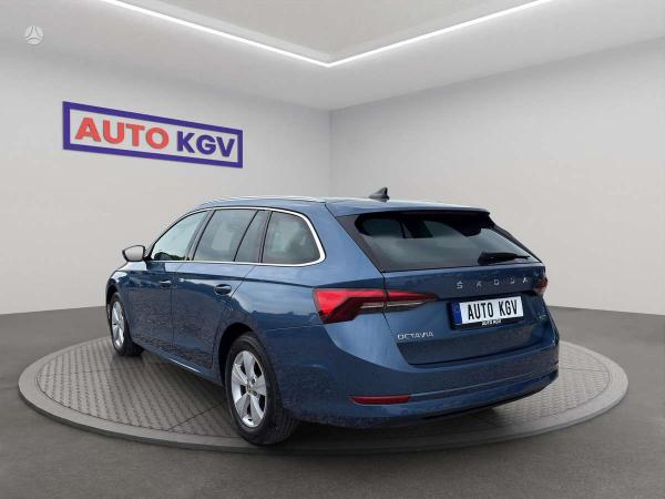 Blue Skoda Octavia 2021 in Kaunas, with an engine capacity of 1.00 L and mileage of 64 thousand km for 14599 €, photo 3 on AUTOMOTO.COM.LV