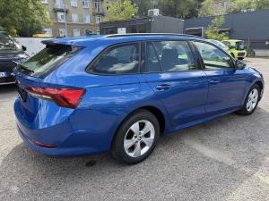 Blue Skoda Octavia 2021 in Vilnius, with an engine capacity of 1.97 L and mileage of 202 thousand km for 12950 €, photo 5 on AUTOMOTO.COM.LV