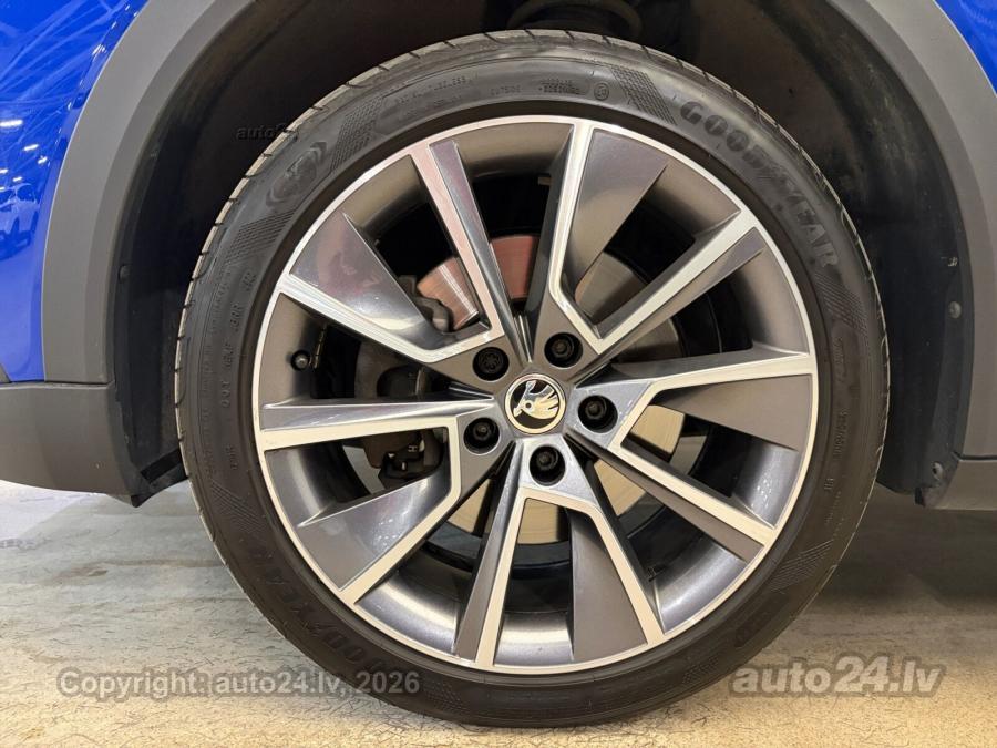 Blue Skoda Octavia 2021 in Tallinn, with an engine capacity of 2.00 L and mileage of 175 thousand km for 19900 €, photo 14 on AUTOMOTO.COM.LV