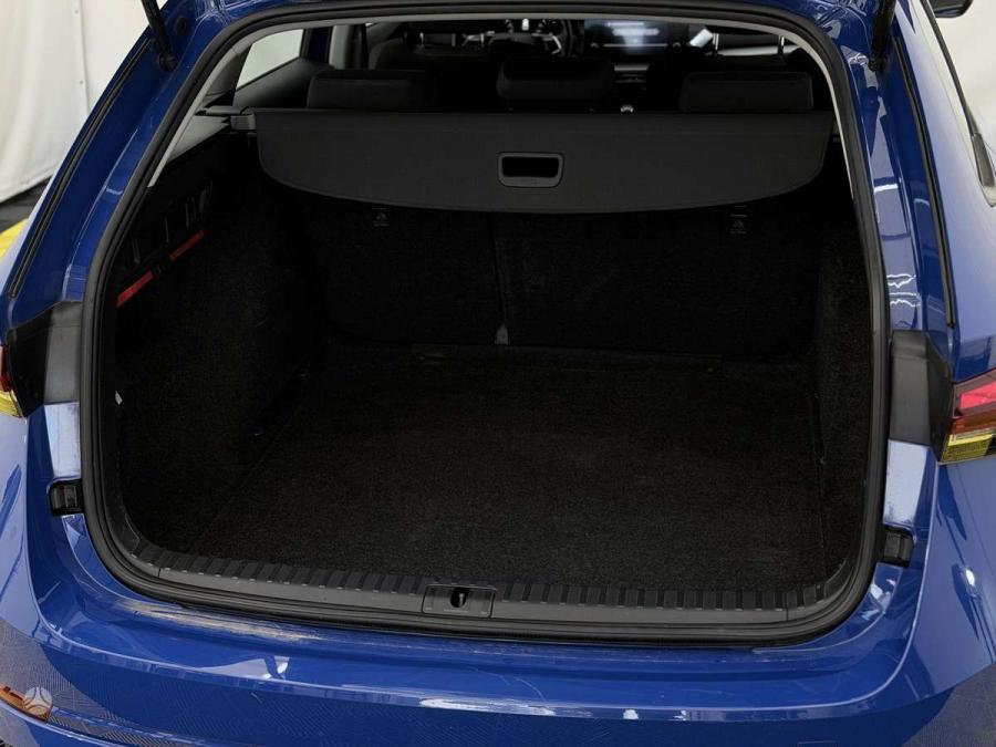Blue Skoda Octavia 2021 in Vilnius, with an engine capacity of 1.97 L and mileage of 232 thousand km for 11999 €, photo 13 on AUTOMOTO.COM.LV