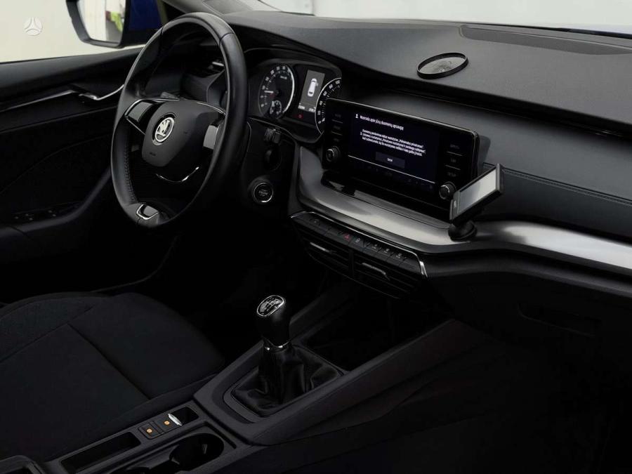 Blue Skoda Octavia 2021 in Vilnius, with an engine capacity of 1.97 L and mileage of 232 thousand km for 11999 €, photo 16 on AUTOMOTO.COM.LV