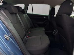 Blue Skoda Octavia 2021 in Kaunas, with an engine capacity of 1.00 L and mileage of 64 thousand km for 14599 €, photo 10 on AUTOMOTO.COM.LV