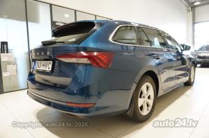 Zils Skoda Octavia 2021 Tallina, ar dzinēja tilpumu 1.50 L un nobraukumu 195 tūkst. km par 12500 €, foto 4 vietnē AUTOMOTO.COM.LV
