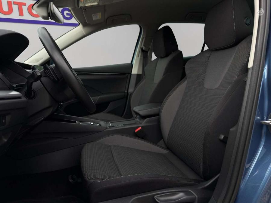 Zils Skoda Octavia 2021 Kauņa, ar dzinēja tilpumu 1.00 L un nobraukumu 64 tūkst. km par 14599 €, foto 15 vietnē AUTOMOTO.COM.LV