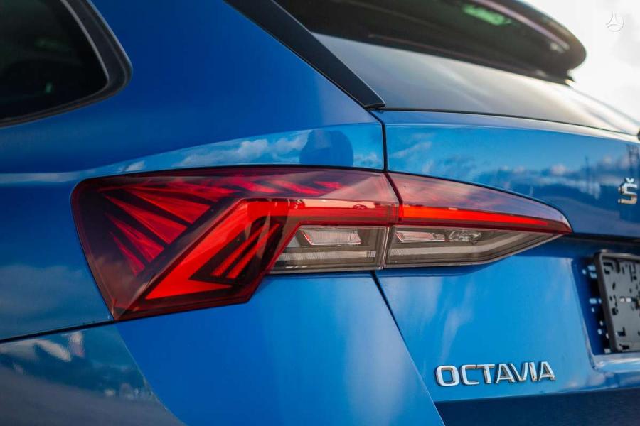 Синий Шкода Октавия 2021 в Каунас, объемом двигателя 2.00 л и пробегом 200 тыс. км за 12900 €, фото 18 на AUTOMOTO.COM.LV