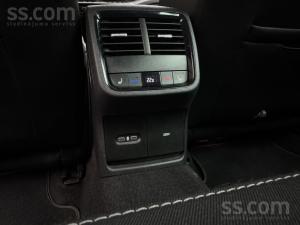Zils Skoda Octavia 2021 Valmiera, ar dzinēja tilpumu 2.00 L un nobraukumu 218 tūkst. km par 13300 €, foto 23 vietnē AUTOMOTO.COM.LV