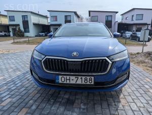 Синий Шкода Октавия 2021 в Рига, объемом двигателя 1.40 л и пробегом 170 тыс. км за 15600 €, фото 3 на AUTOMOTO.COM.LV