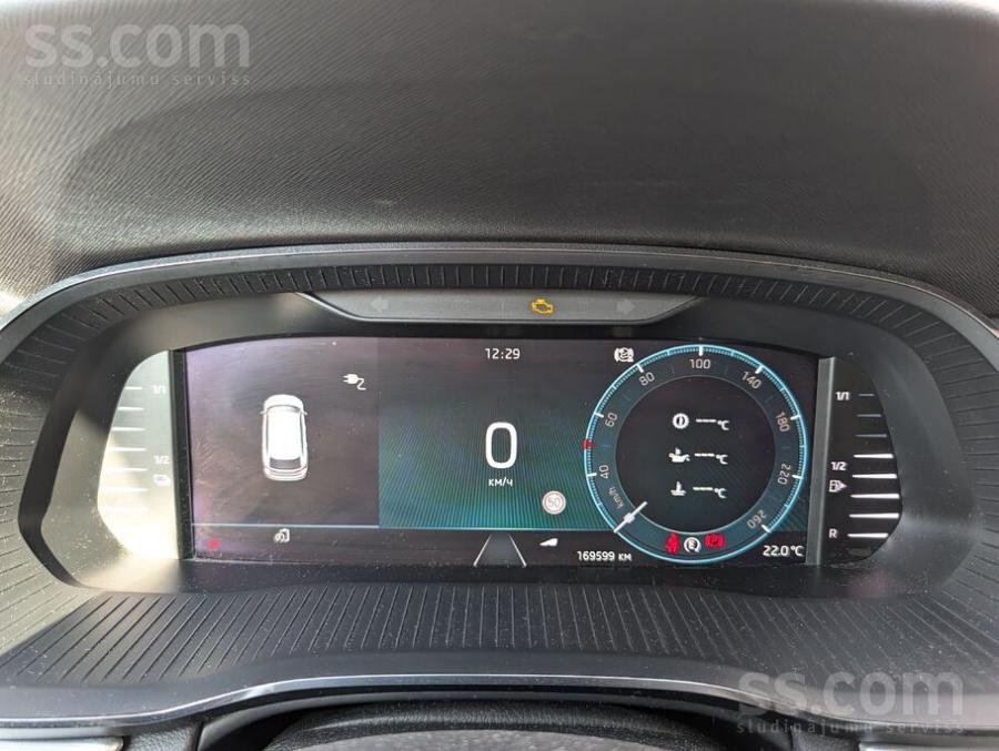 Синий Шкода Октавия 2021 в Рига, объемом двигателя 1.40 л и пробегом 170 тыс. км за 15600 €, фото 4 на AUTOMOTO.COM.LV