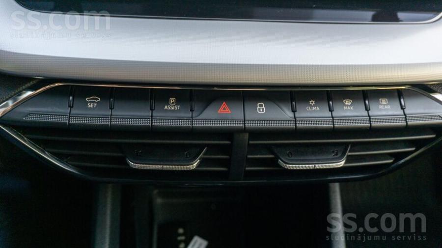 Zils Skoda Octavia 2021 Rīga, ar dzinēja tilpumu 1.50 L un nobraukumu 171 tūkst. km par 12990 €, foto 17 vietnē AUTOMOTO.COM.LV