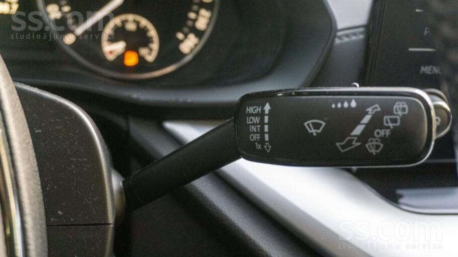 Zils Skoda Octavia 2021 Rīga, ar dzinēja tilpumu 1.50 L un nobraukumu 171 tūkst. km par 12990 €, foto 24 vietnē AUTOMOTO.COM.LV