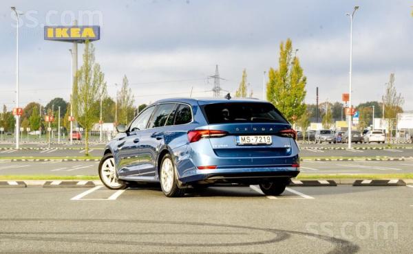 Blue Skoda Octavia 2021 in Riga, with an engine capacity of 1.50 L and mileage of 171 thousand km for 12990 €, photo 9 on AUTOMOTO.COM.LV