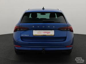 Blue Skoda Octavia 2022 in Vilnius, with an engine capacity of 2.00 L and mileage of 210 thousand km for 17299 €, photo 6 on AUTOMOTO.COM.LV