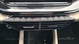 Zils Skoda Octavia 2022 Tallina, ar dzinēja tilpumu 2.00 L un nobraukumu 203 tūkst. km par 17895 €, foto 17 vietnē AUTOMOTO.COM.LV