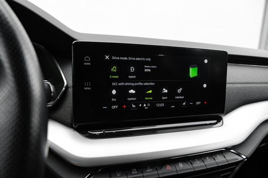 Zils Skoda Octavia 2022 Rīga, ar dzinēja tilpumu 1.40 L un nobraukumu 106 tūkst. km par 20950 €, foto 24 vietnē AUTOMOTO.COM.LV