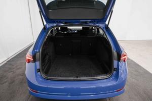 Blue Skoda Octavia 2022 in Tallinn, with an engine capacity of 2.00 L and mileage of 157 thousand km for 18550 €, photo 19 on AUTOMOTO.COM.LV