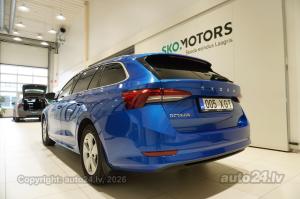 Blue Skoda Octavia 2022 in Tallinn, with an engine capacity of 2.00 L and mileage of 154 thousand km for 15900 €, photo 3 on AUTOMOTO.COM.LV