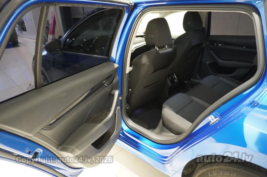 Blue Skoda Octavia 2022 in Tallinn, with an engine capacity of 2.00 L and mileage of 154 thousand km for 15900 €, photo 10 on AUTOMOTO.COM.LV