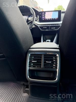 Zils Skoda Octavia 2022 Rīga, ar dzinēja tilpumu 1.50 L un nobraukumu 166 tūkst. km par 14500 €, foto 12 vietnē AUTOMOTO.COM.LV