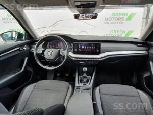Blue Skoda Octavia 2022 in Riga, with an engine capacity of 1.50 L and mileage of 99 thousand km for 16500 €, photo 8 on AUTOMOTO.COM.LV