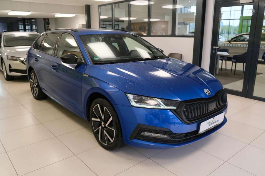Blue Skoda Octavia 2022 in Vilnius, with an engine capacity of 1.40 L and mileage of 141 thousand km for 20700 €, photo 4 on AUTOMOTO.COM.LV