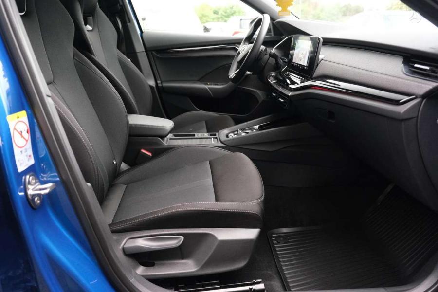 Blue Skoda Octavia 2022 in Vilnius, with an engine capacity of 1.40 L and mileage of 141 thousand km for 20700 €, photo 12 on AUTOMOTO.COM.LV