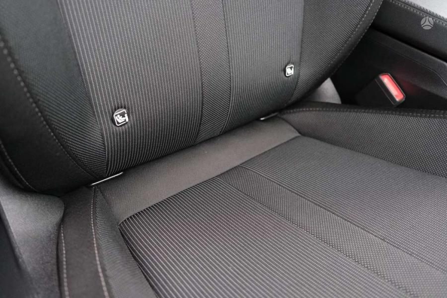 Blue Skoda Octavia 2022 in Vilnius, with an engine capacity of 1.40 L and mileage of 141 thousand km for 20700 €, photo 30 on AUTOMOTO.COM.LV
