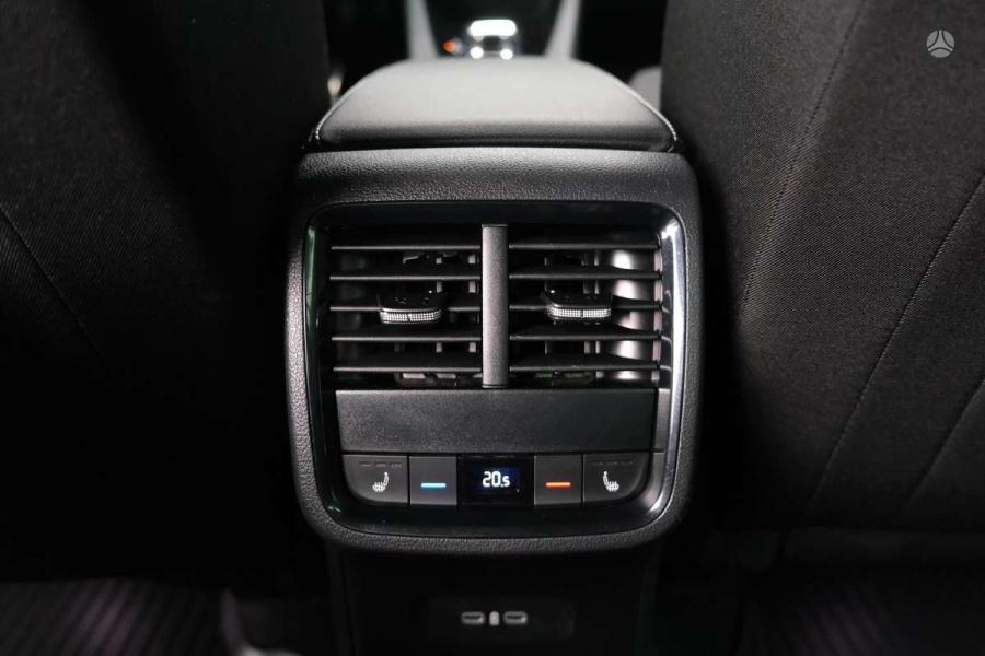 Blue Skoda Octavia 2022 in Vilnius, with an engine capacity of 1.40 L and mileage of 141 thousand km for 20700 €, photo 31 on AUTOMOTO.COM.LV