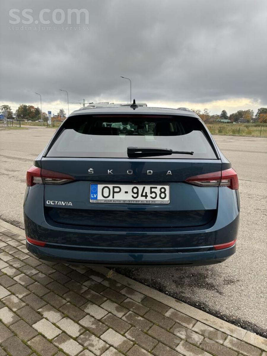 Blue Skoda Octavia 2022 in Riga, with an engine capacity of 2.00 L and mileage of 119 thousand km for 16800 €, photo 7 on AUTOMOTO.COM.LV